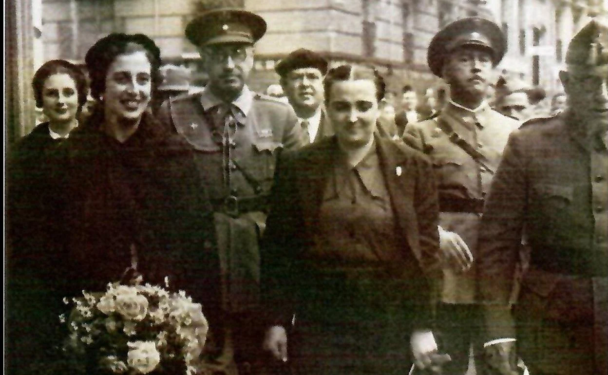 Biografía de Onésimo Redondo - Plumaylibros